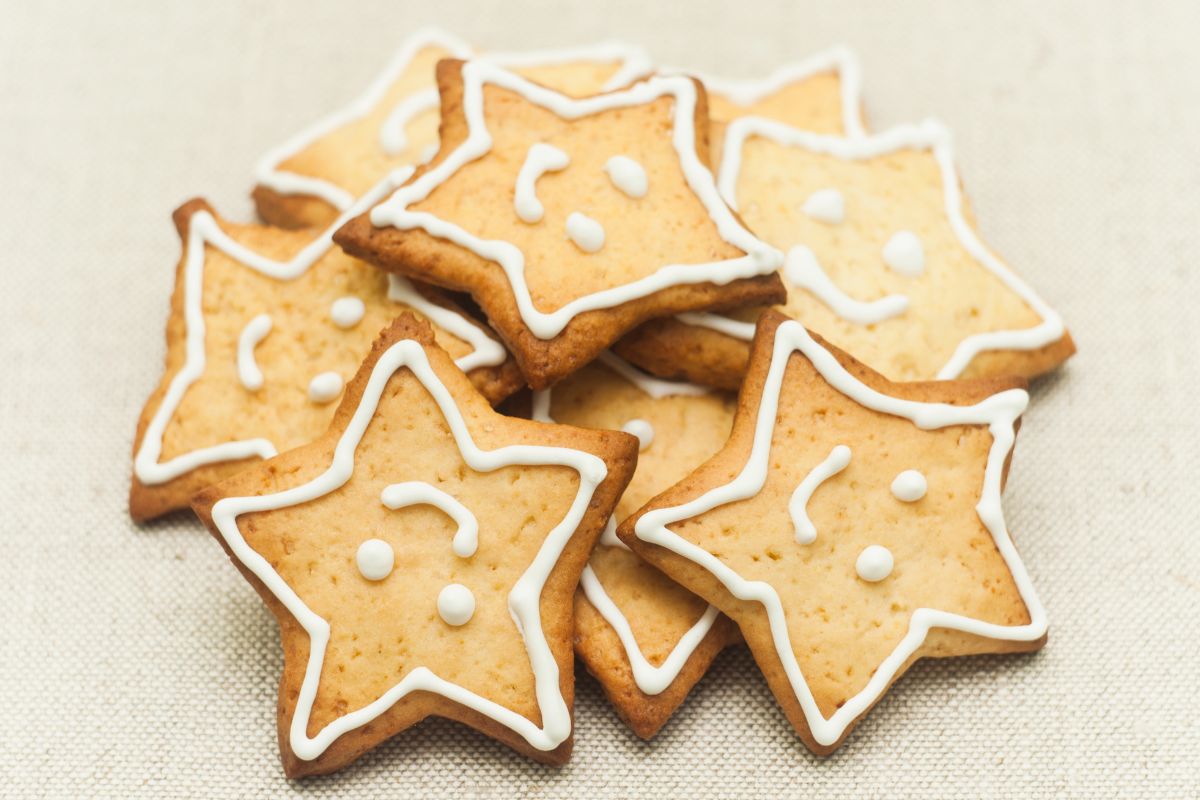 Imbieriniai sausainiai – gardėsis prie arbatos puodelio. Kaip išsikepti ...